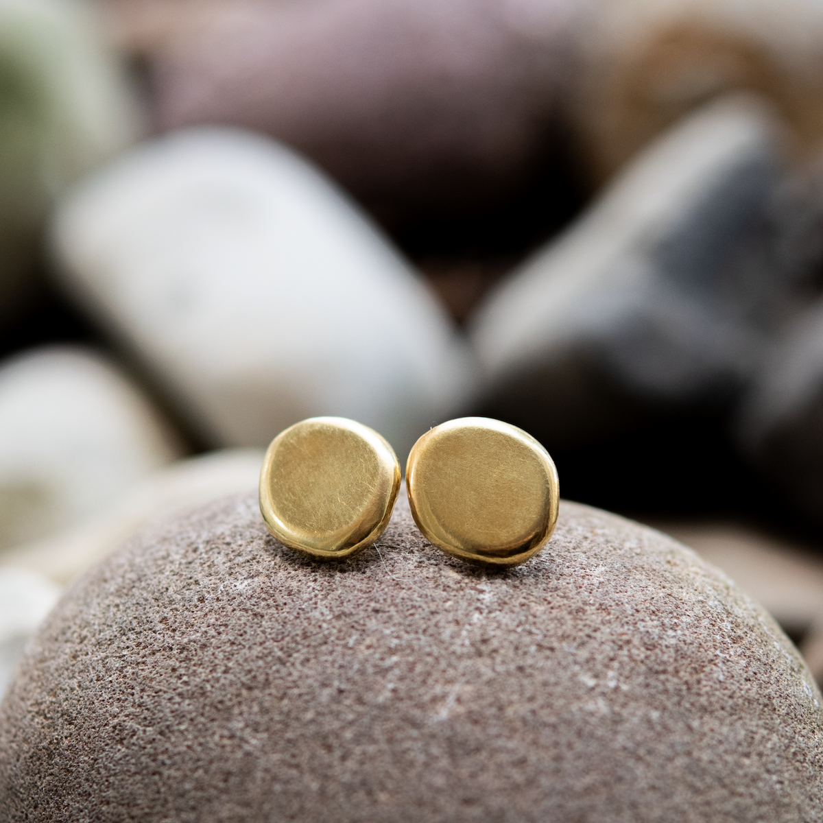 Liz Hanson Metalsmith: Fine jewelry for contemporary women